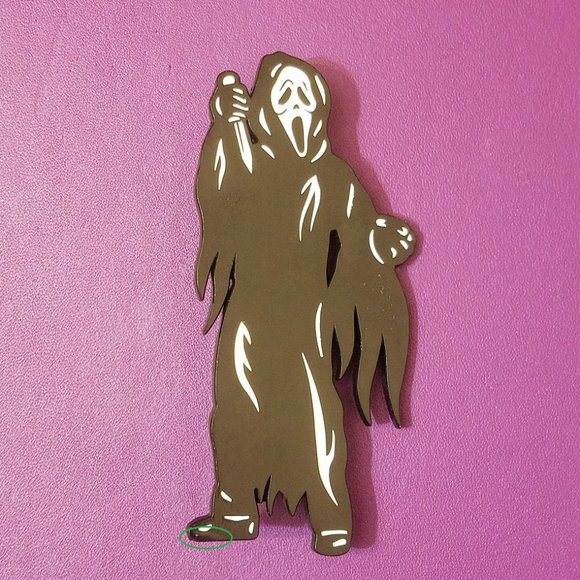 Jewelry | Ghostface Enamel Pin Scream Wes Craven Neve Campbell Drew ...